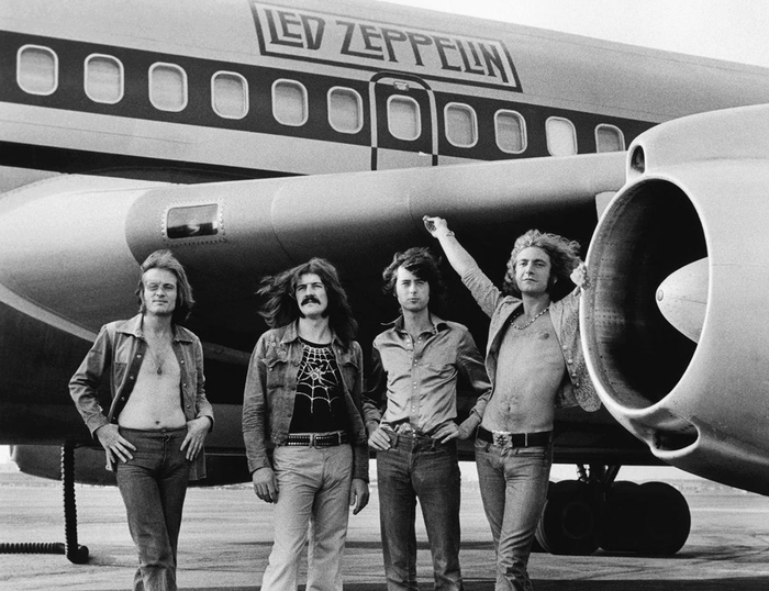 Top 10 Most Famous Musician Photos of All Time | MHG