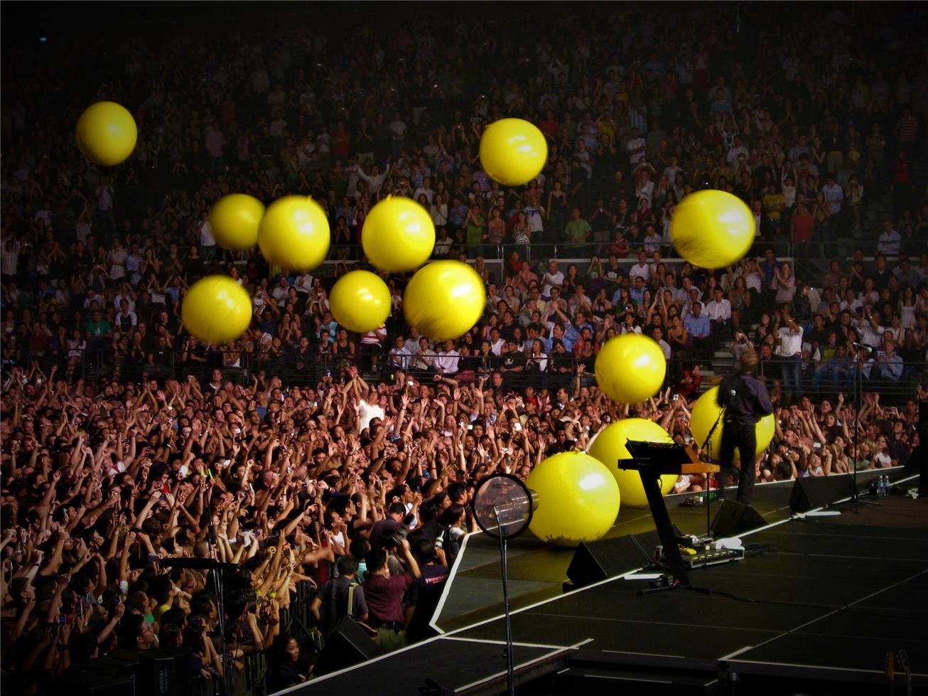 Coldplay Yellow Coldplay Yellow W My Yellow Front Printed Hoodie