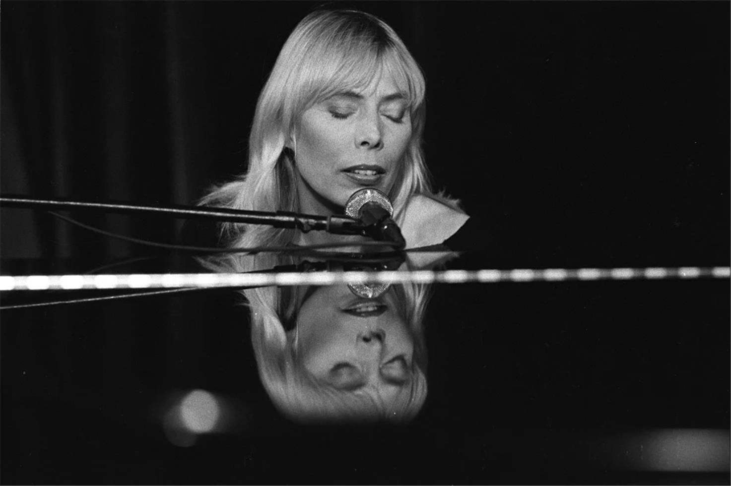 Joni Mitchell, 1983 | Timeless Music Photography at Morrison Hotel Gallery