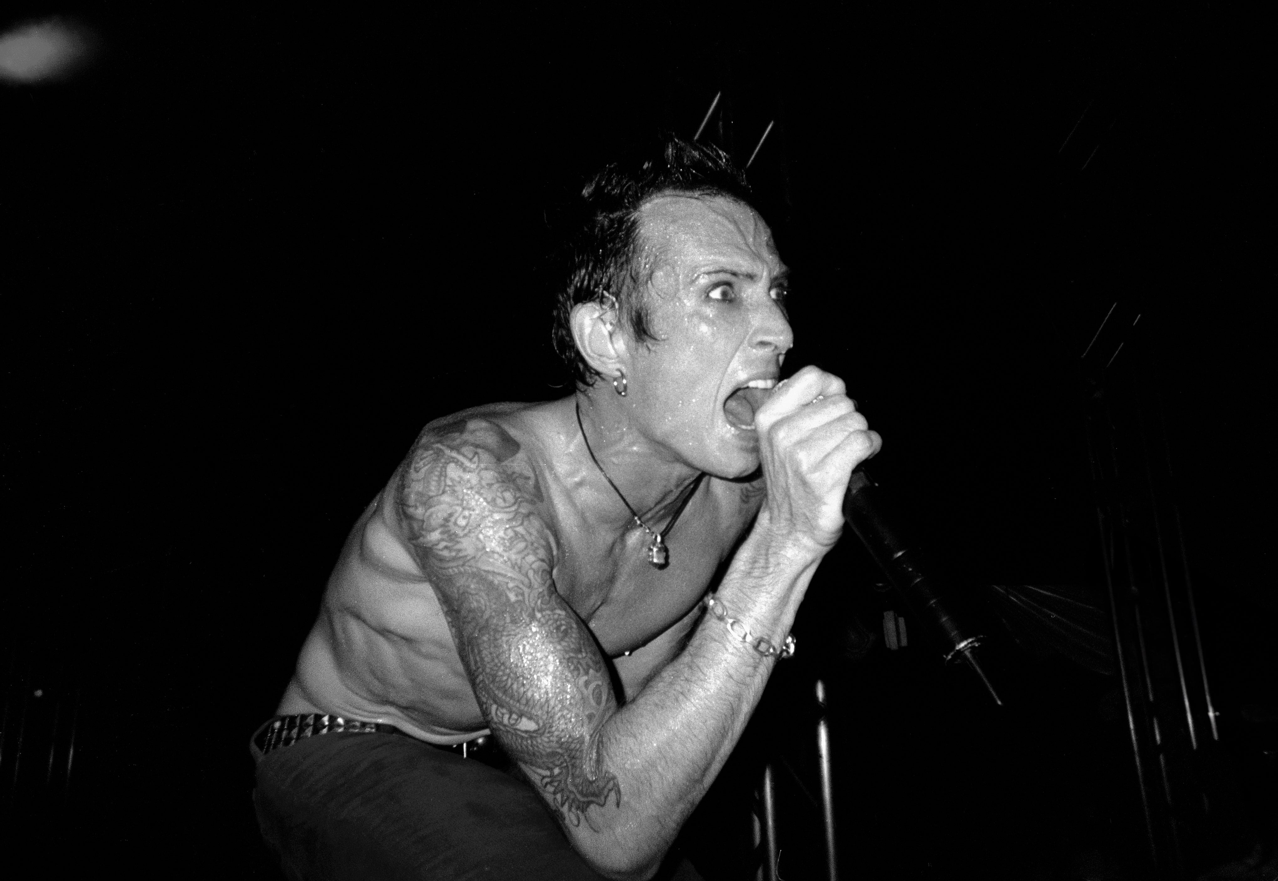 Scott Weiland, Velvet Revolver, Dallas, TX, 2004